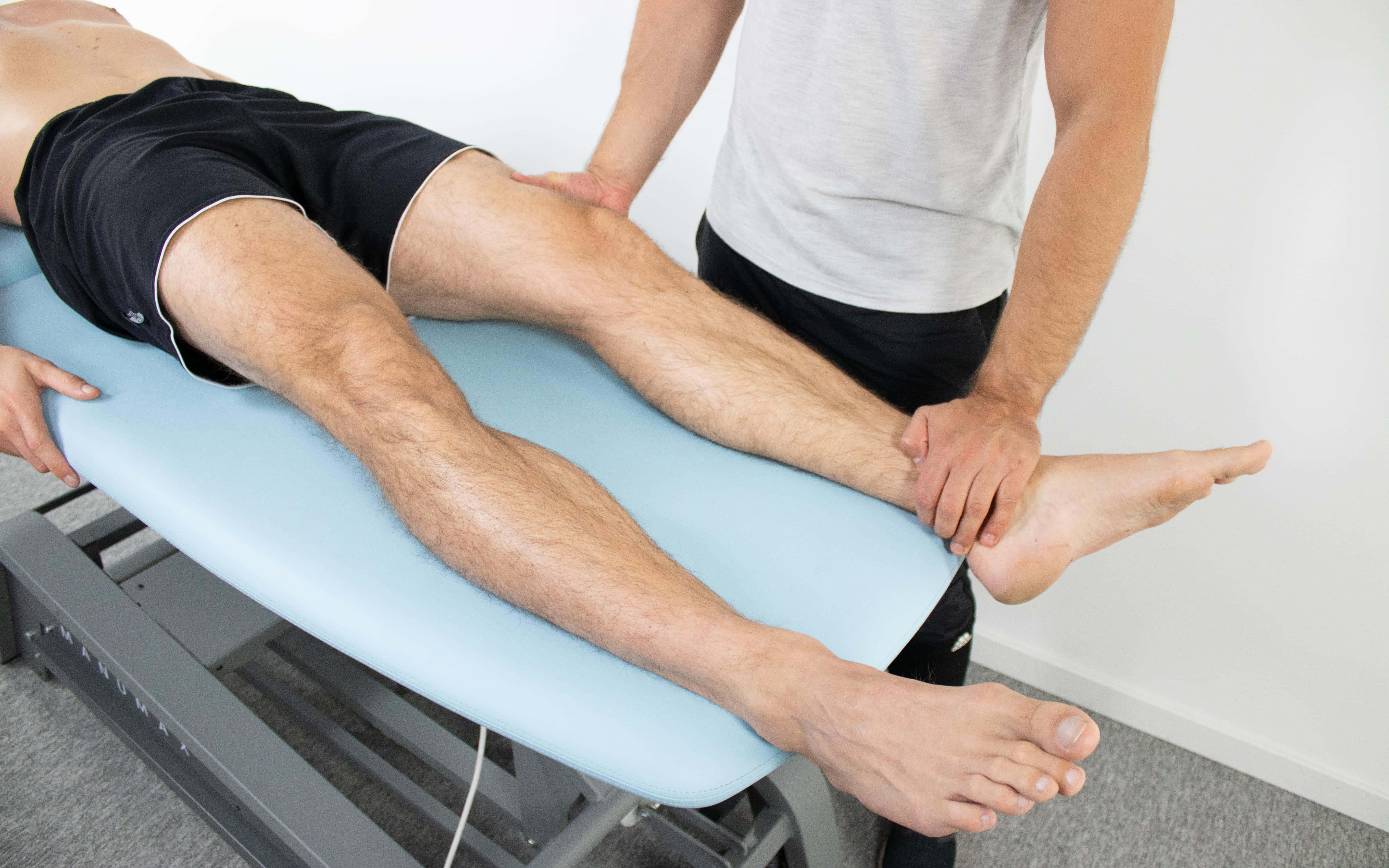 Prueba de rotación externa de Stinchfield | Evaluación de las lesiones ...